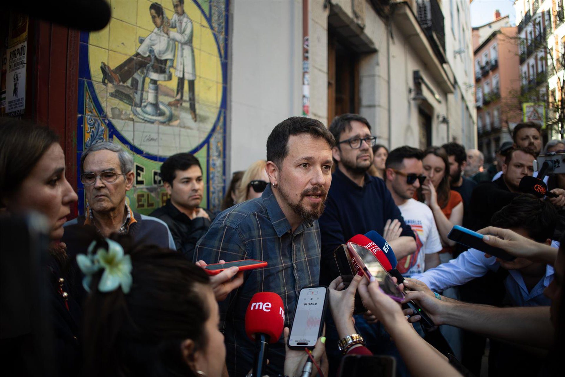 Pablo Iglesias anuncia el traslado de la Taberna Garibaldi a un nuevo ...
