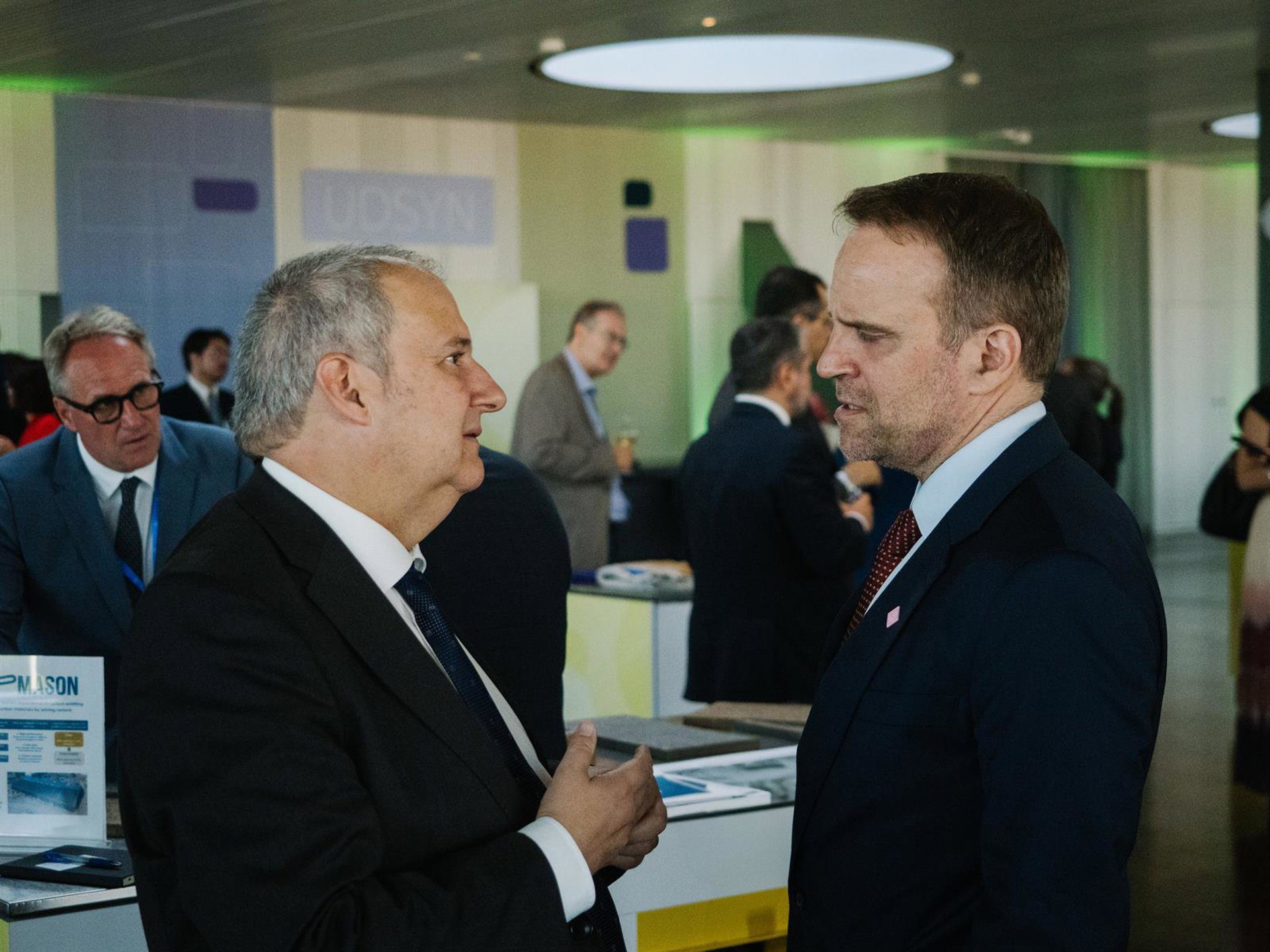 Bokep bocil sotee upon walking in, I discovered a gorgeous