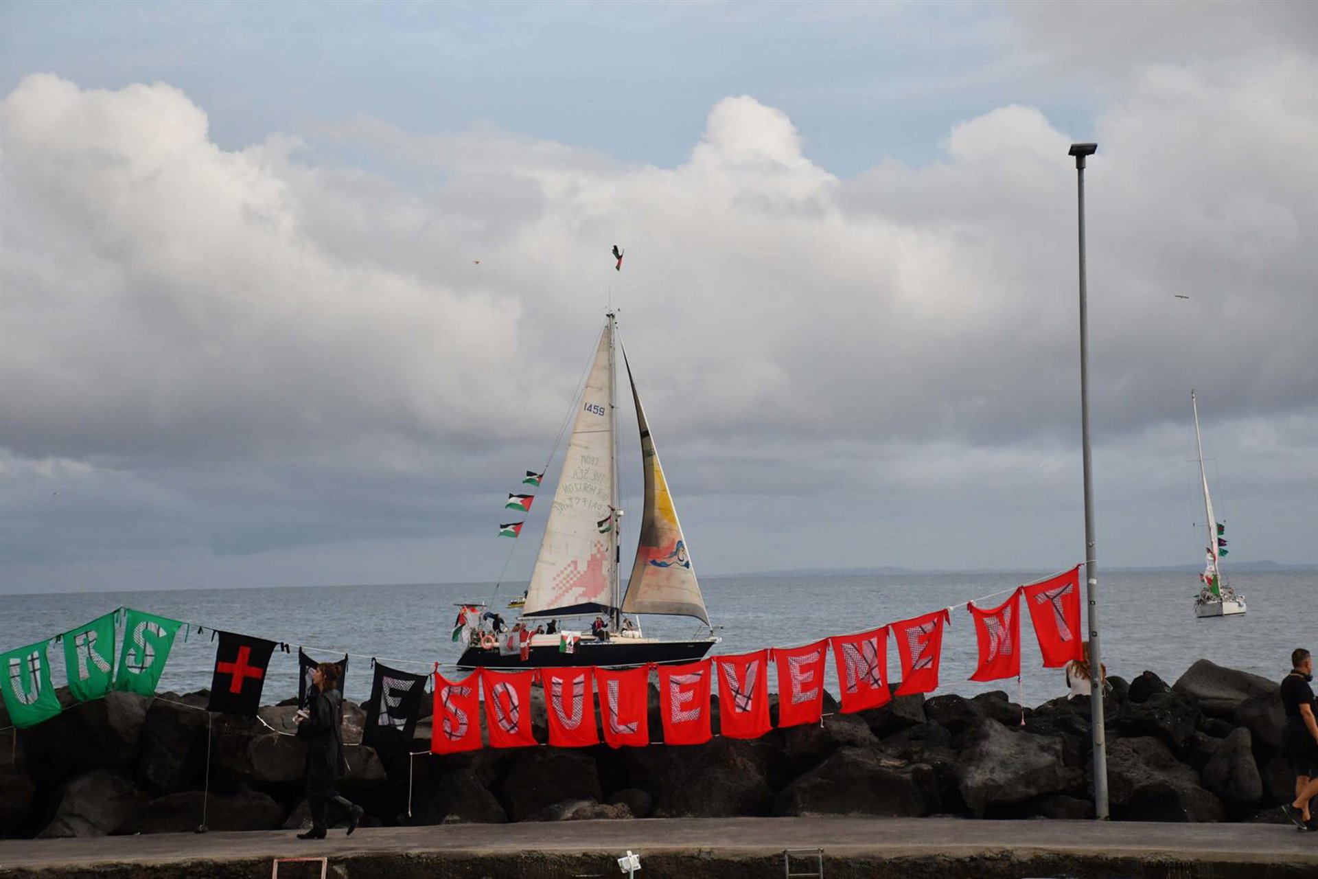 Ampliación | Meloni insta a la flotilla a cesar su rumbo hacia Gaza ...